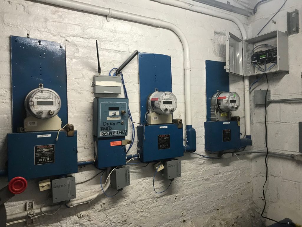 GreenConnect: Real Time Energy Management | LCA - Utility Cash Incentives